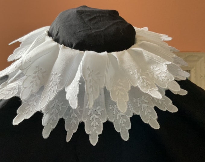 Embroidered Neck Ruff / Regency Era Reenactors / 1800s-1820s - Etsy