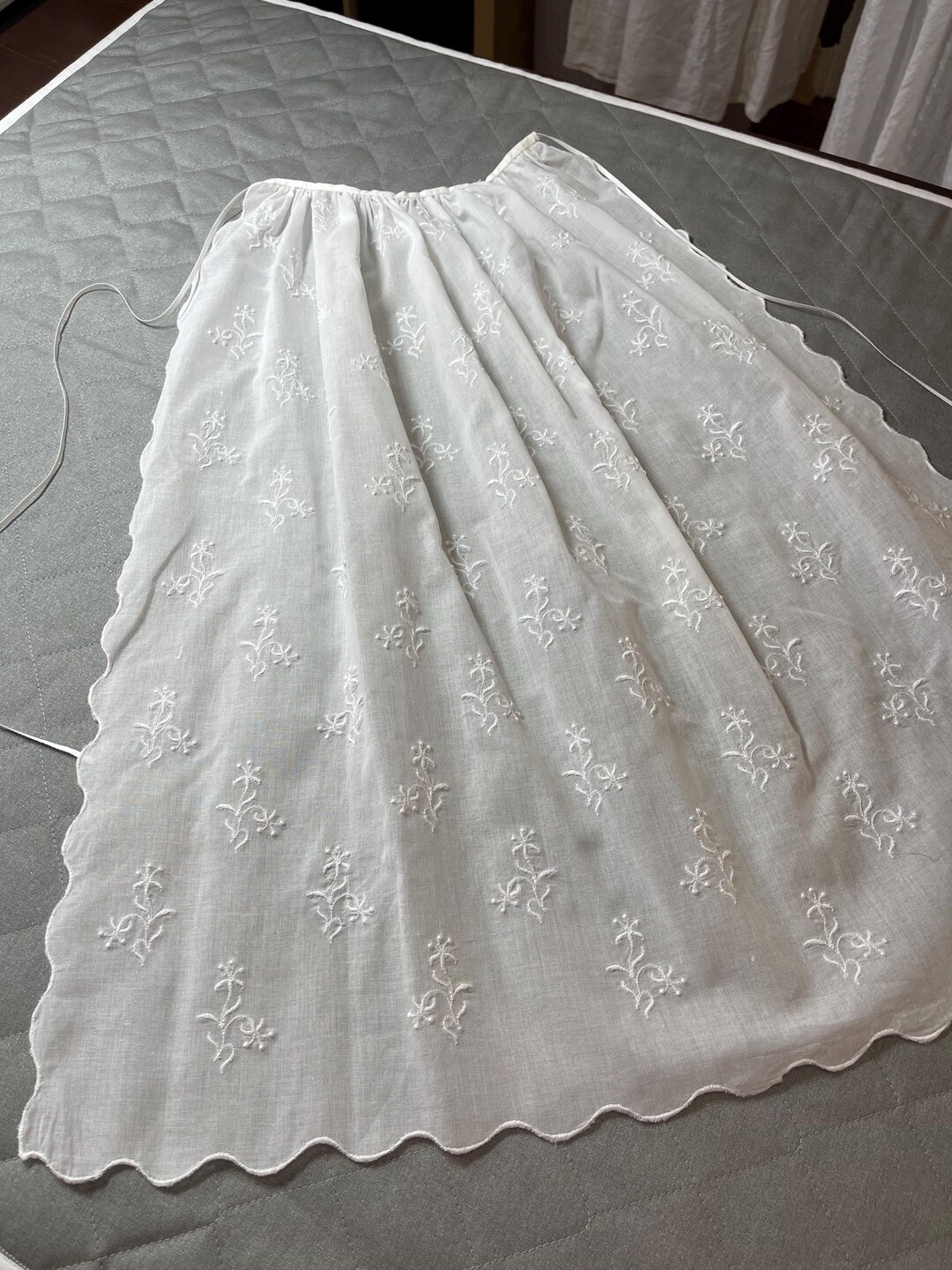 Child’s Embroidered Apron / 18th Century Revolutionary War Era /early ...