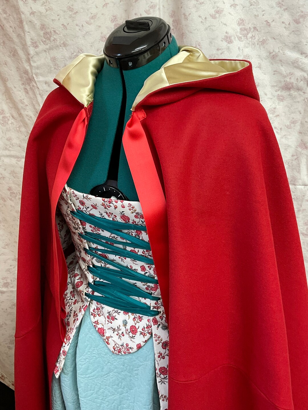 18th Century Red Wool Cloak - Etsy