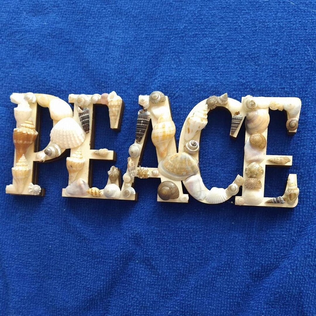 PEACE, Wall Decor, Desk Decor, Wooden Word With Tiny Shells. - Etsy