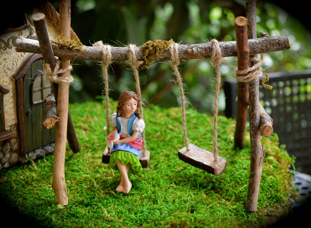 Miniature Little Girl Figurine – Fairy Garden Miniature – Dollhouse ...