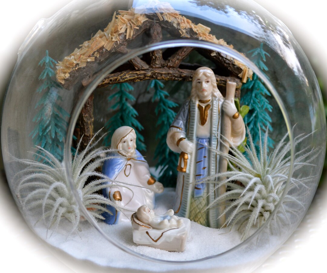 Miniature Nativity Set – Mary, Joseph & Baby Jesus for Fairy Garden ...