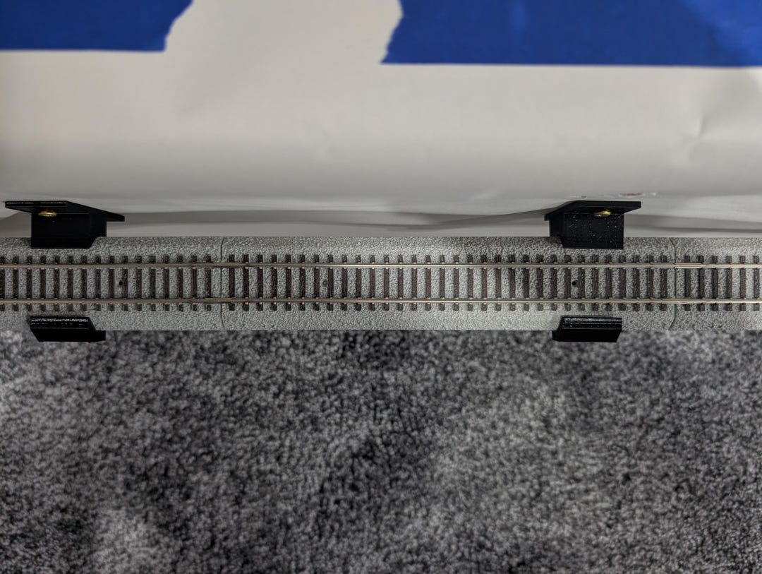 HO Scale Model Train Track Display Shelf Wall Bracket Set - Etsy