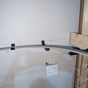 HO Scale Model Train Track Wall Mount Complete Room System - Etsy