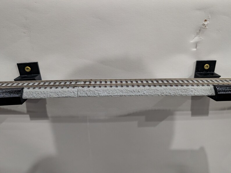HO Scale Model Train Track Wall Mount Complete Room System - Etsy