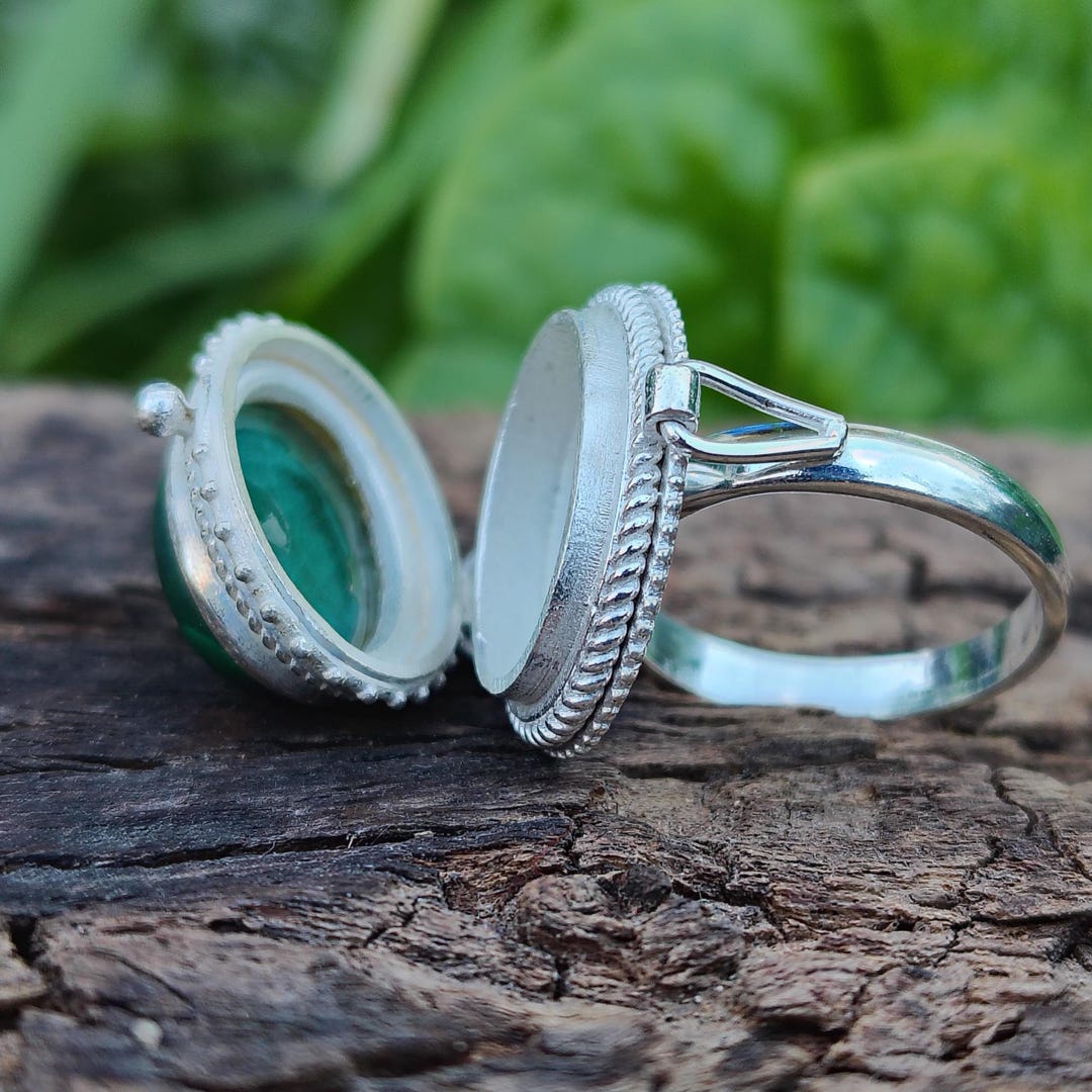 Vintage Malachite Poison Ring, 925 Silver Plated Ring, Malachite Pill ...