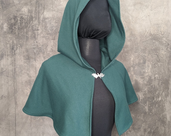 Druid - Hooded Capelet - Etsy