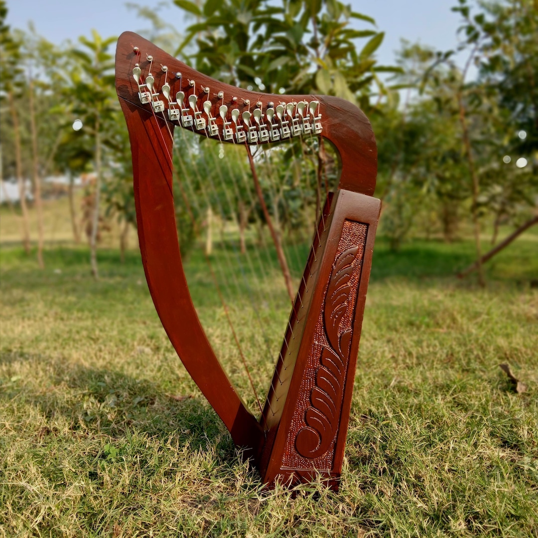 15 Strings Rosewood Lever Harp - Celtic Engraved Folk Music Lyra Harp ...