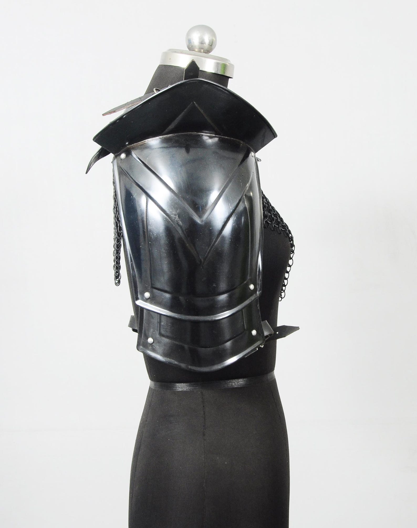 Female Knight Armor Set, Medieval Steel Chainmail, LARP Cosplay Costume ...