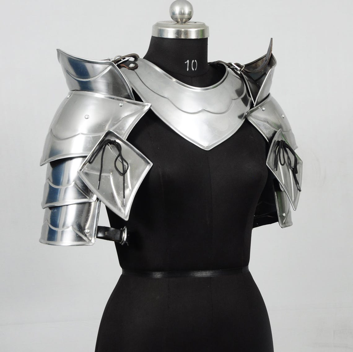 Medieval Lady Shoulder Armor With Gorget Women’s Fantasy Pauldrons for ...