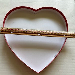 Vintage Fancy Red Heart Candy Box Valentine Gift Box With Pleated Satin ...