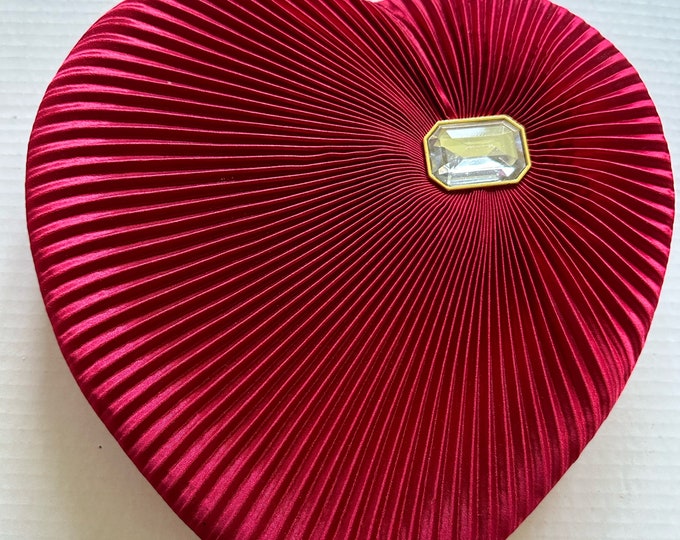 Vintage Fancy Red Heart Candy Box Valentine Gift Box With Pleated Satin ...