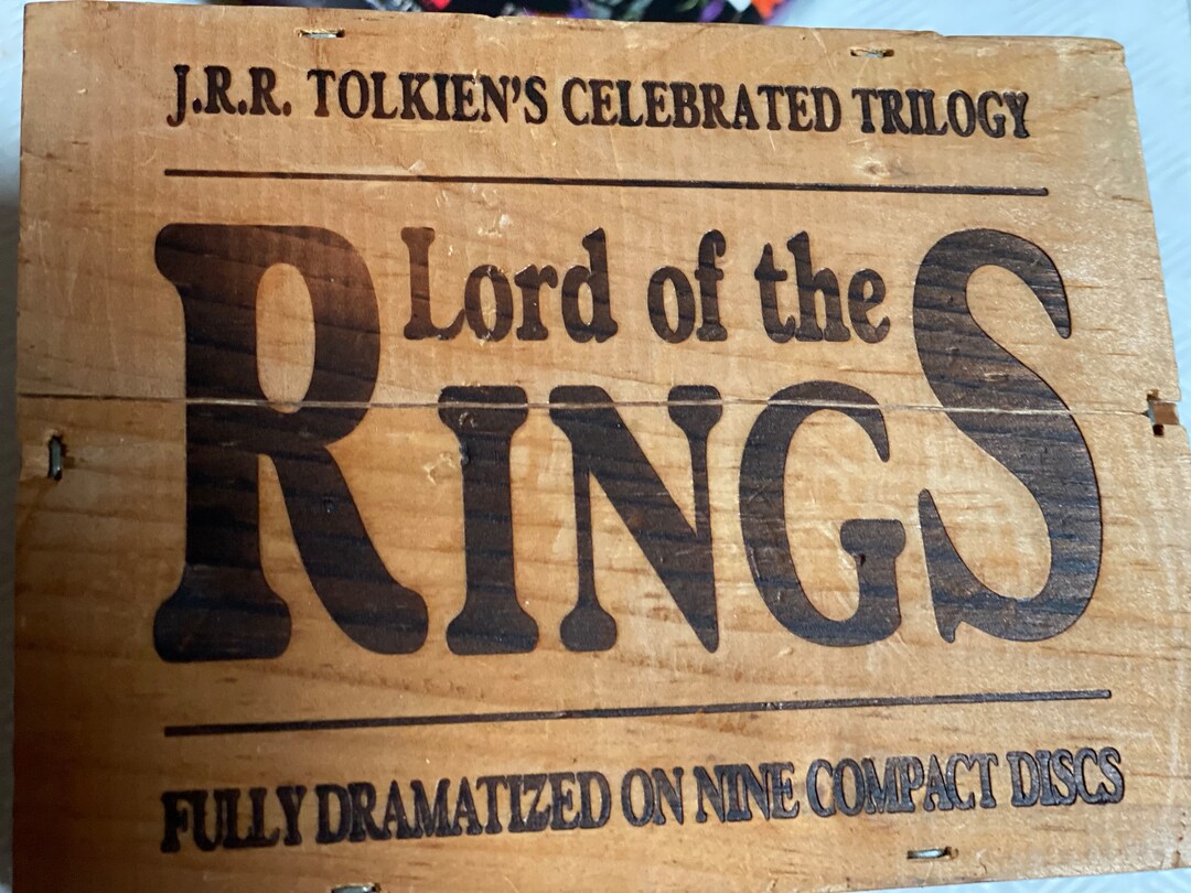 Vintage 2001 Lord of the Rings, Compact Disc Set of Nine Fully ...