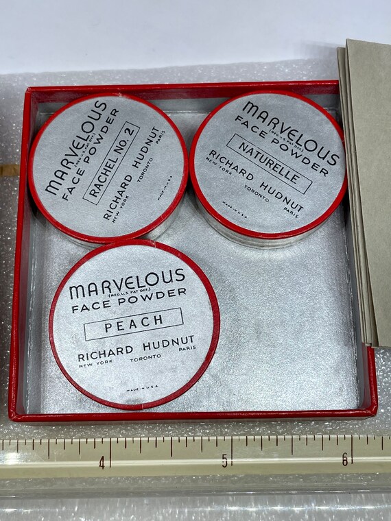 RARE Richard Hudnut Marvelous Face Powder Sample Tria… - Gem