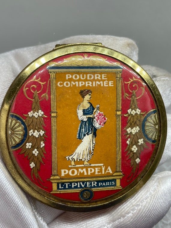 Antique Makeup Compact