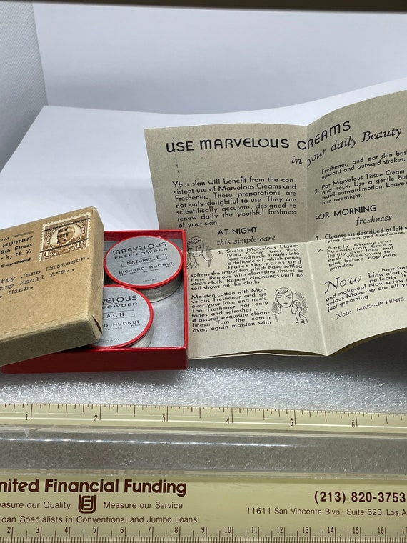 RARE Richard Hudnut Marvelous Face Powder Sample Tria… - Gem