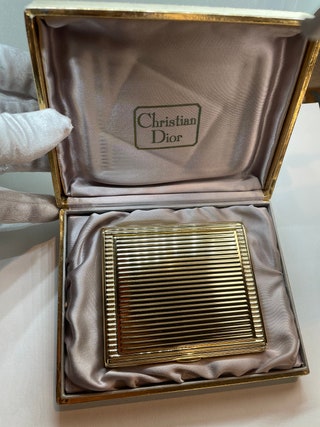 CompactQueen - Etsy Australia