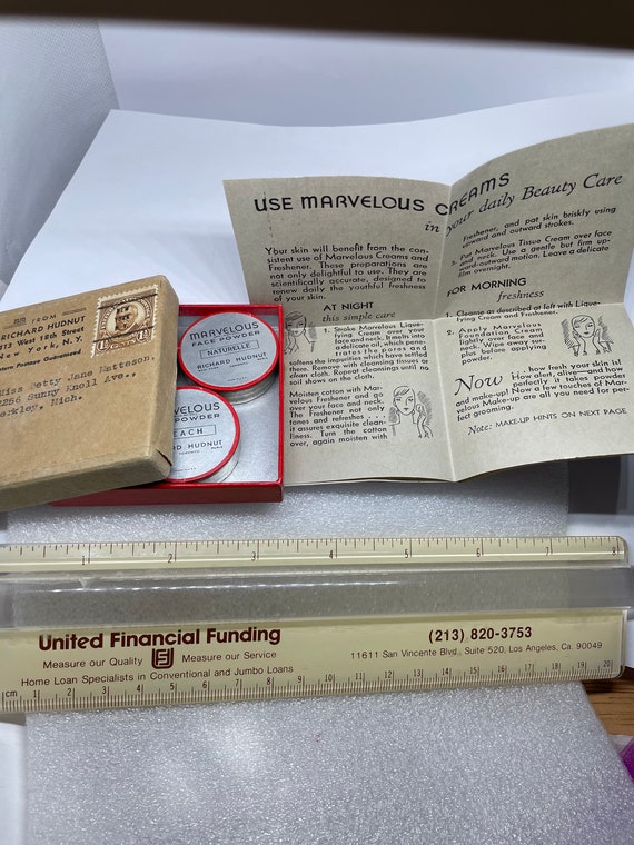 RARE Richard Hudnut Marvelous Face Powder Sample Tria… - Gem