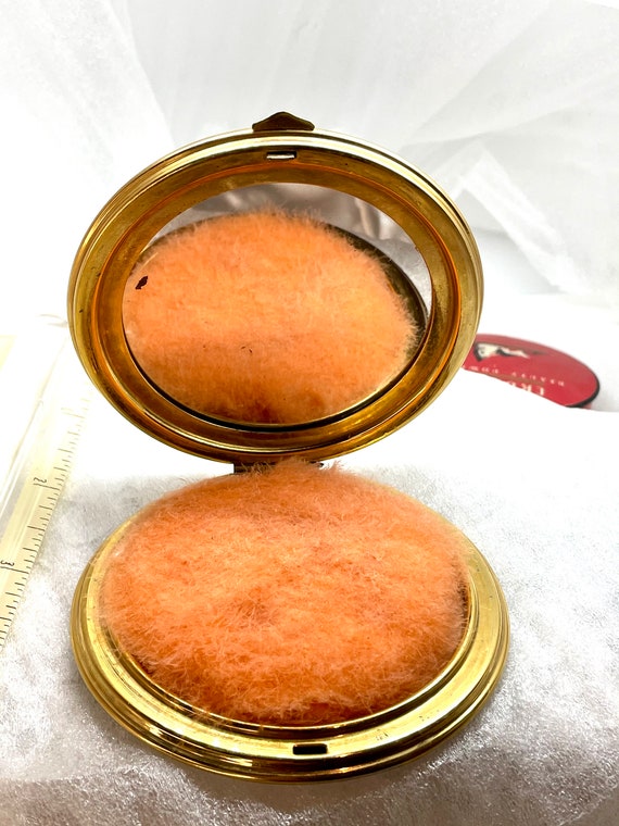 Matador Compact Hand painted enamel 1940 Vintage Coll… - Gem