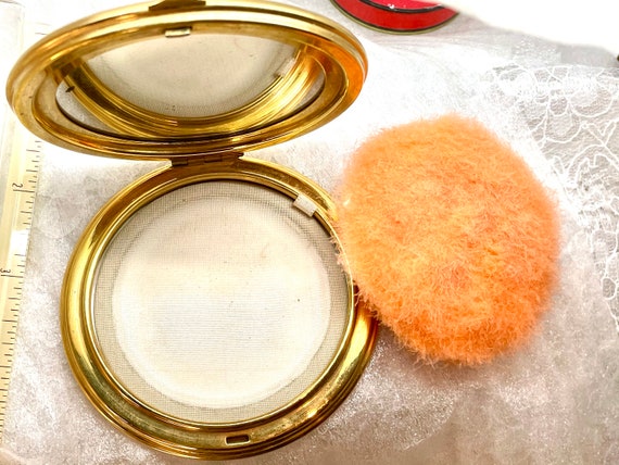 Matador Compact Hand painted enamel 1940 Vintage Coll… - Gem