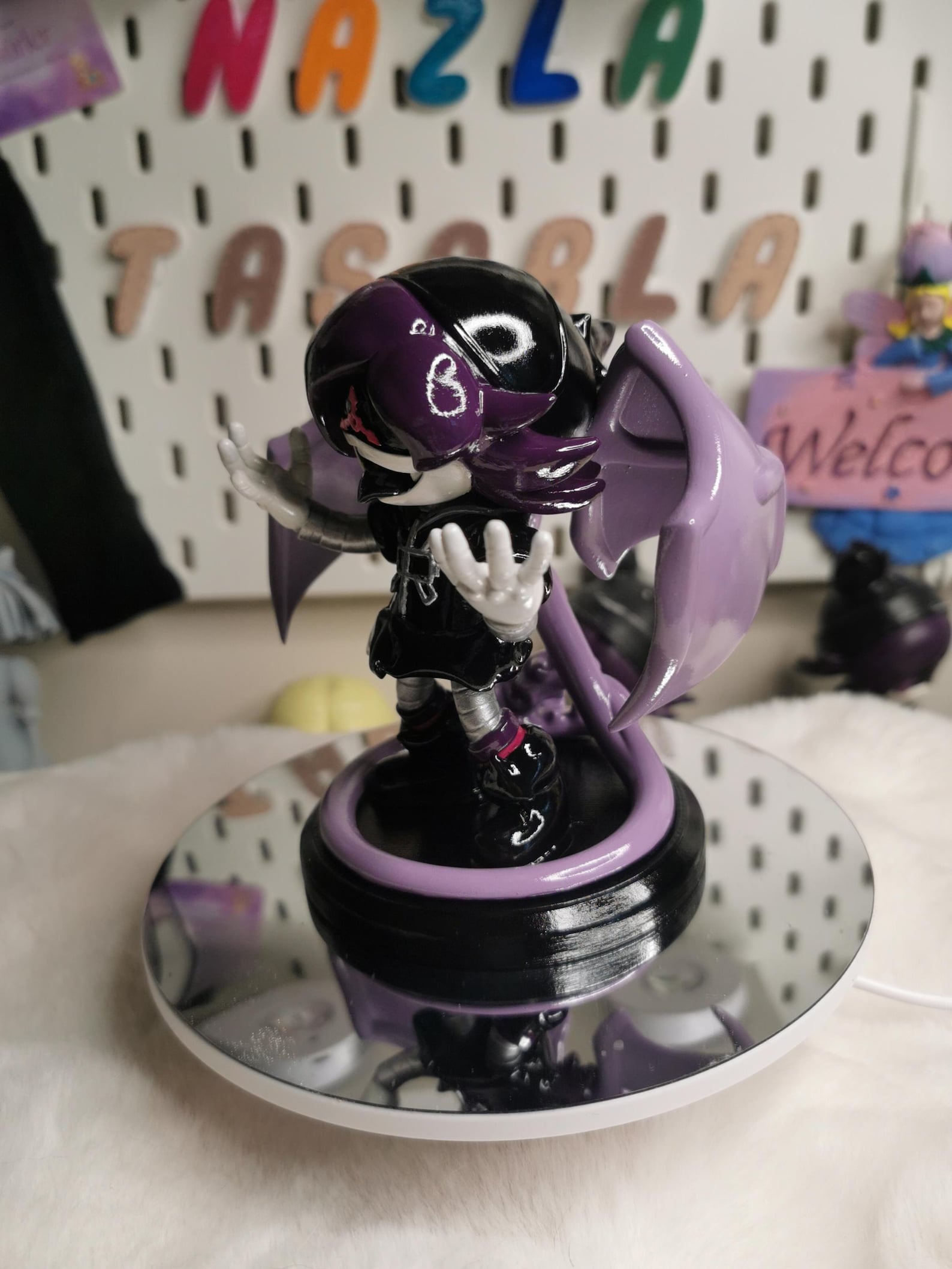 Solver Uzi Figure – Hand Painted 3D Printed Collectible (14 Cm & 5,5 In ...