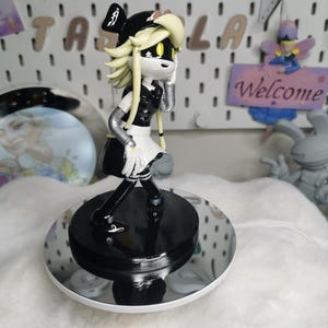 Murder Drones Cyn Figure – Hand Painted (16 Cm & 6.3 In) - Etsy