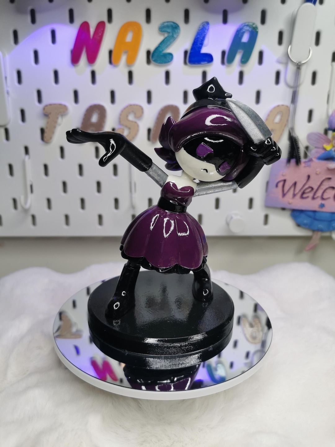 Murder Drones Prom Uzi Figure – Hand Painted (16 Cm & 6.3 In) - Etsy