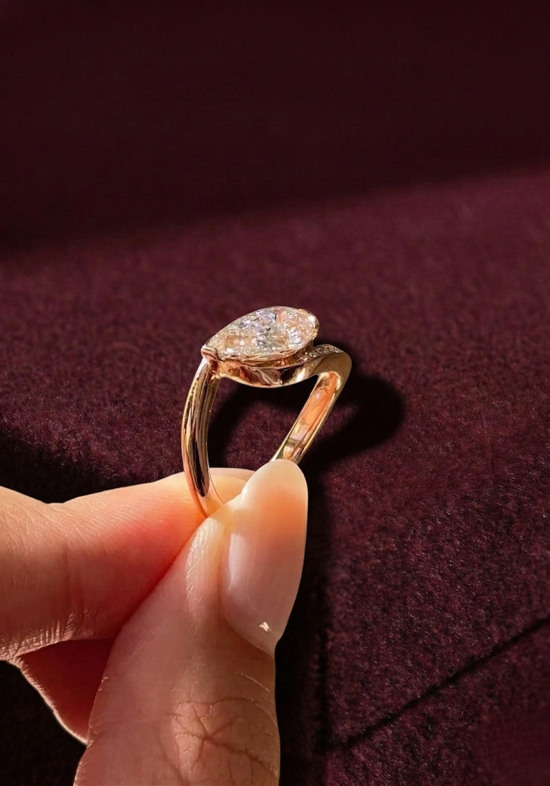Pear Lab Grown Diamond Engagement Ring, 1.55 Carat Pear Diamond Ring ...