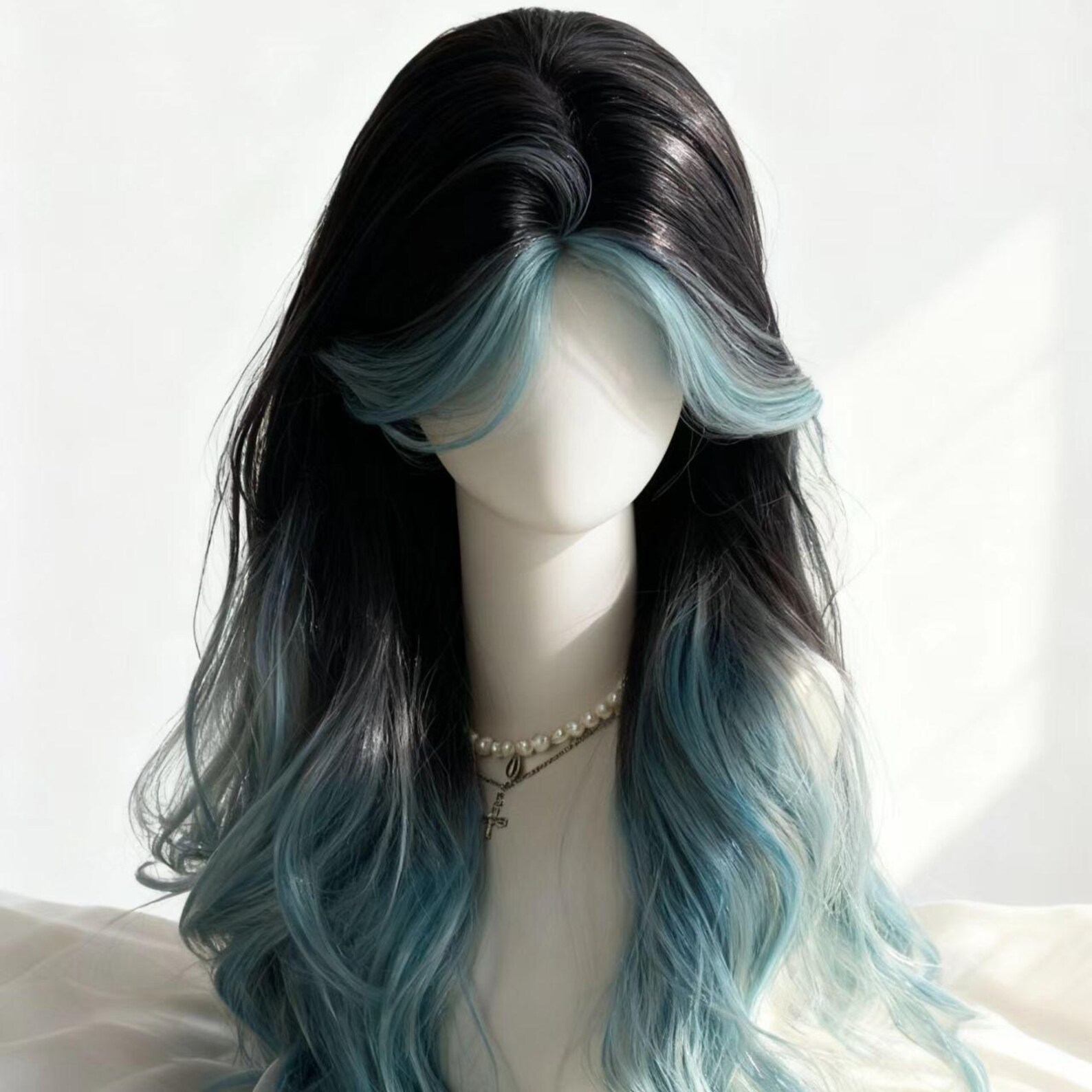 Natural Wavy Ombre Cos Wig With Mint Green Balayage Highlights, Perfect ...