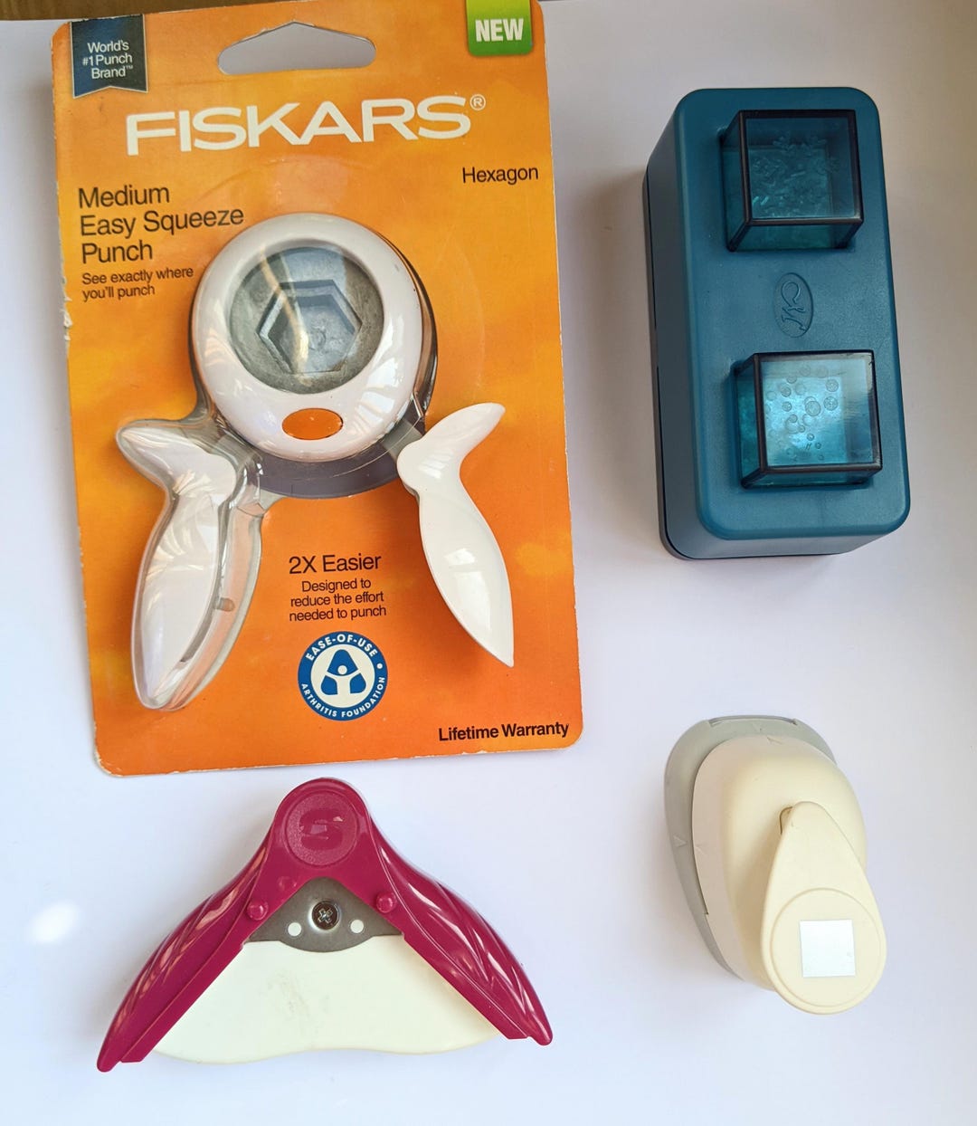 4 Assorted Punches, Fiskar 1 Squeeze Punch Never Used, Corner Rounder ...