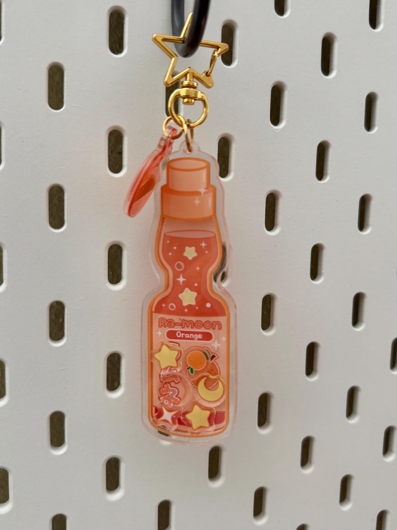 Ra-moon Shaker Keyring - Etsy