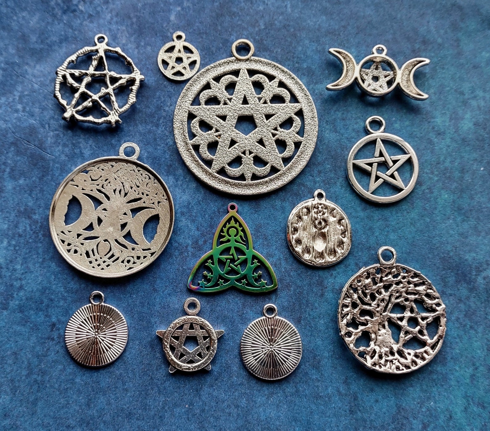 Pentagram Pendant Charm Collection in Silver Tone - C4067 - Etsy