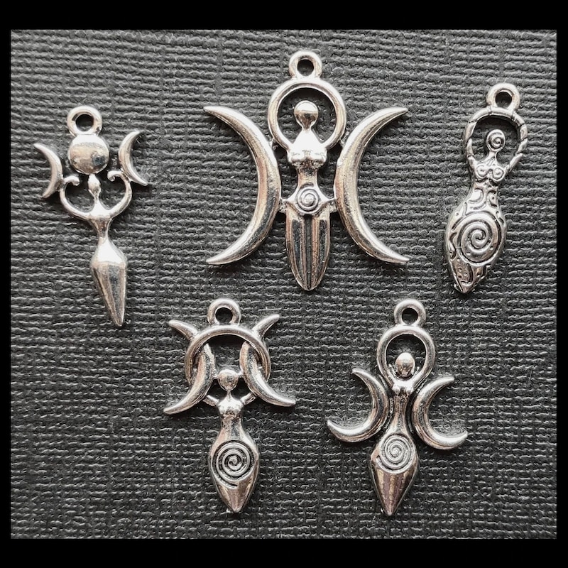 Goddess Pendant - Etsy