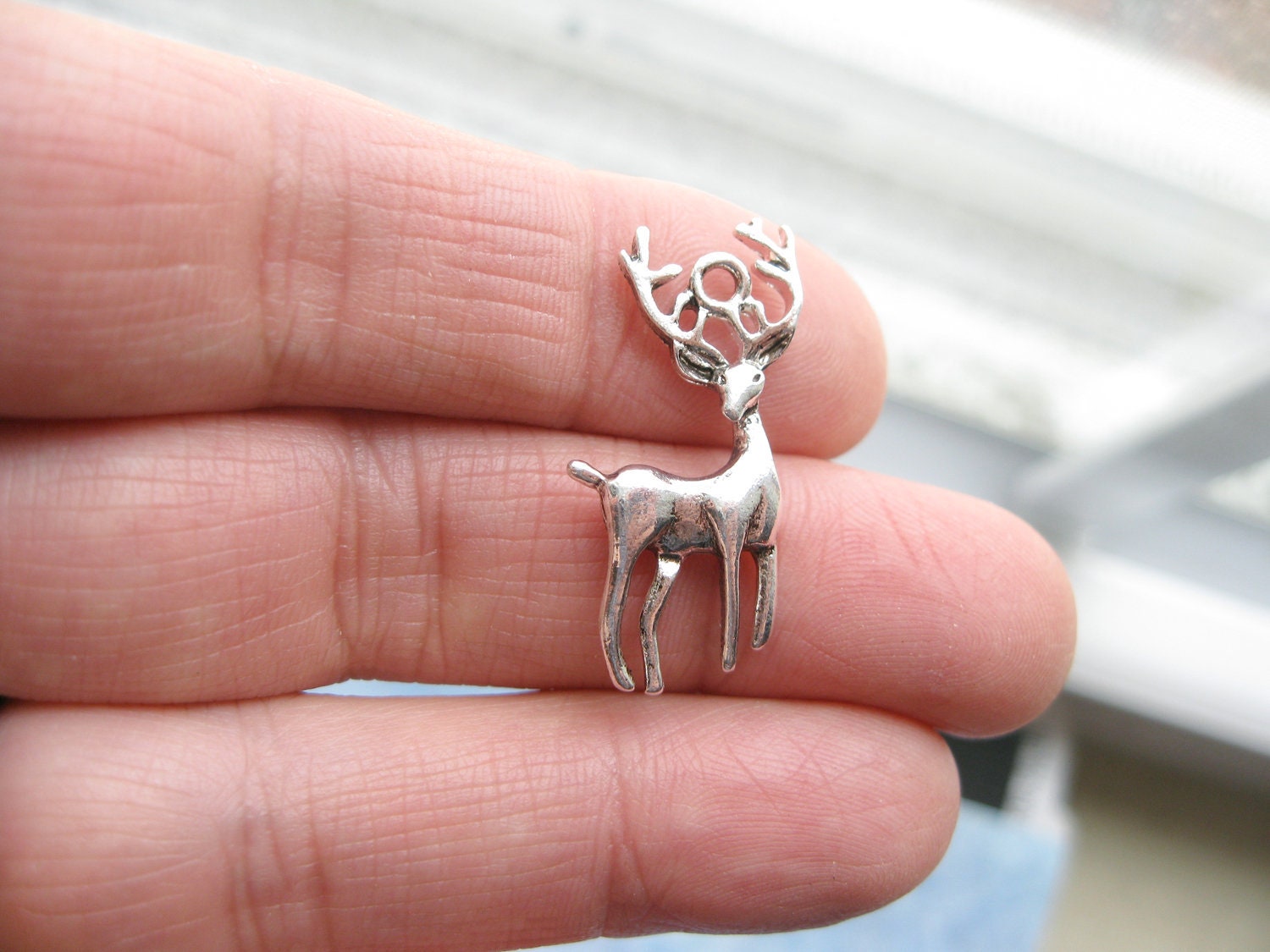 6 Deer Stag Reindeer Charms Pendants in Silver Tone C3034 | Etsy