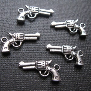 10 Gun Charms in Silver Tone C336 - Etsy