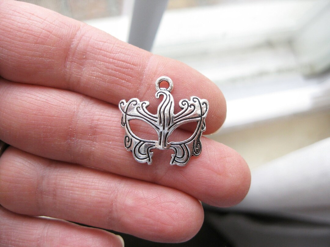 10 Mask Charms in Silver Tone - C3046 - Etsy