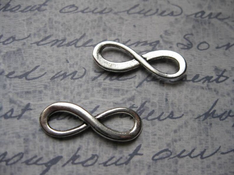 10 Infinity Symbol Charms in Silver Tone C1473 - Etsy