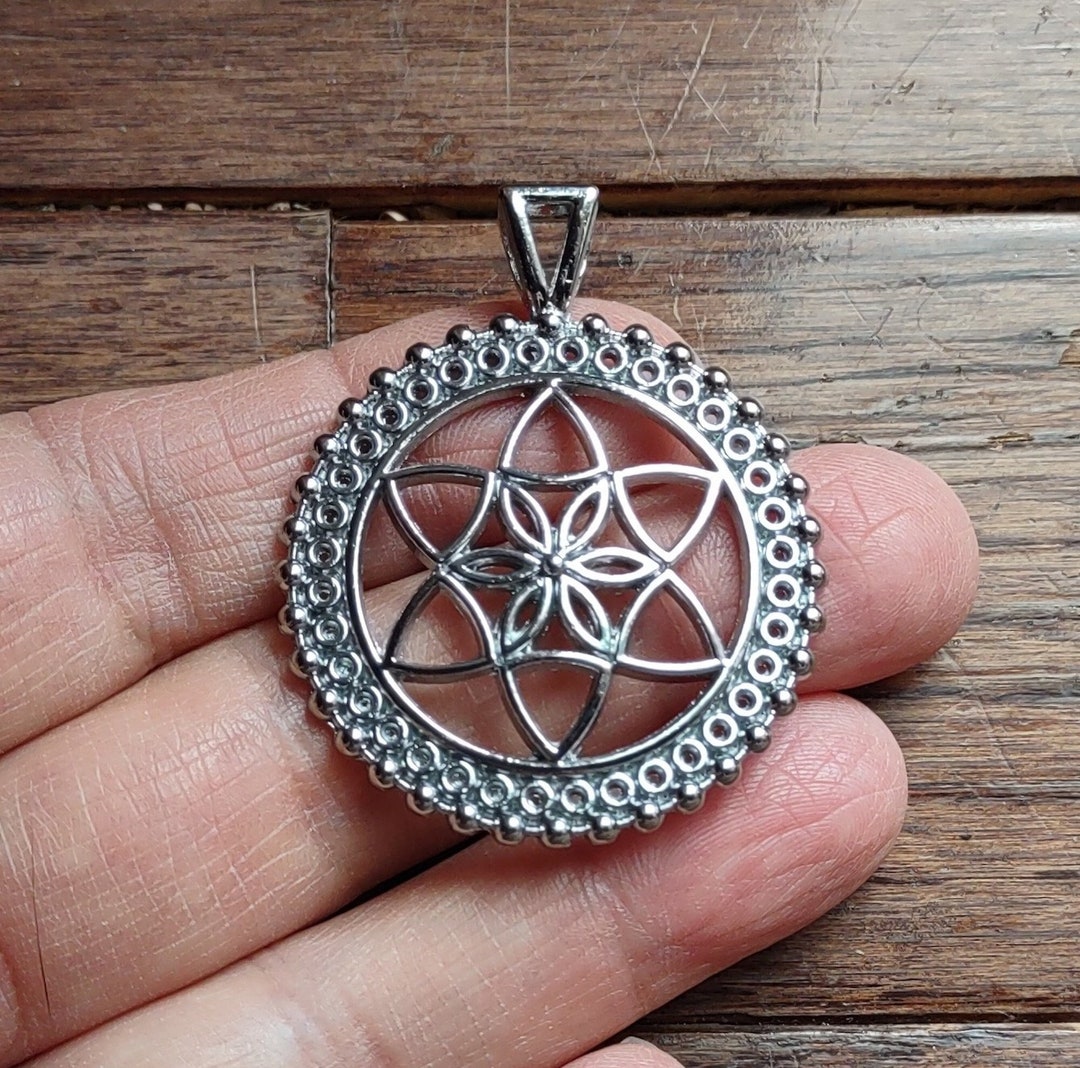 4 Flower of Life Charms in Silver Tone - Meditation Yoga Pendant C2695 ...