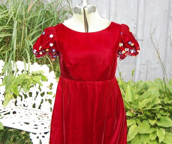 Early 60s or 70s Velvet Dark Jewel Tone Ruby Gown wit… - Gem