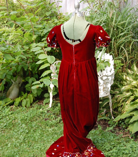 Early 60s or 70s Velvet Dark Jewel Tone Ruby Gown wit… - Gem