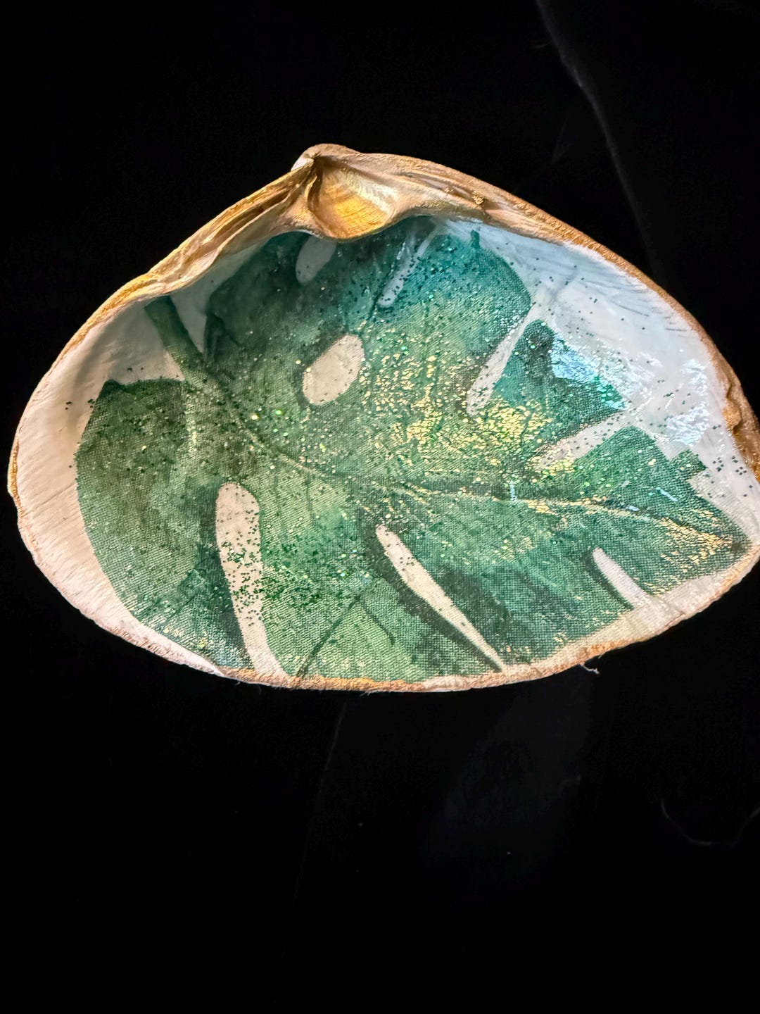 Clam Shell Ring Dish With Monstera - Etsy