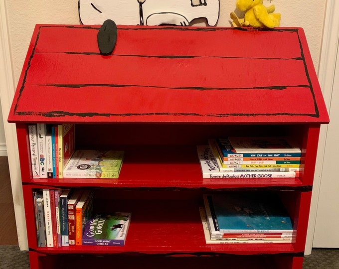 Snoopy and Red House Wood Cabinet Bookcase Toy Organizers Shoe Storage ...