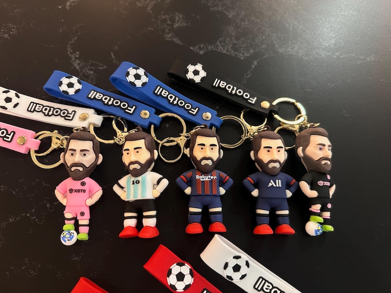 Soccer Player Figurine Keychain, Fifa-style Keyring - Etsy
