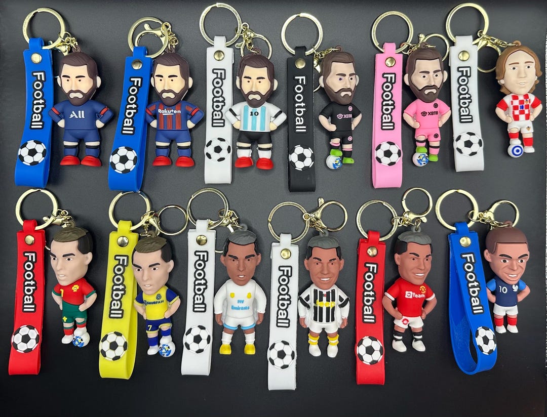 Soccer Player Figure Keychains – Football Character Key Rings – Soccer ...