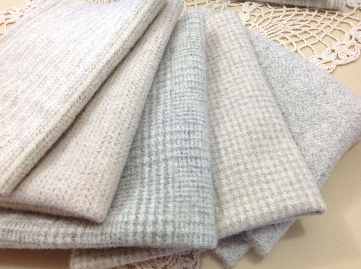 White and Gray Textures, Wool Fabric for Rug Hooking and Applique, 5 ...