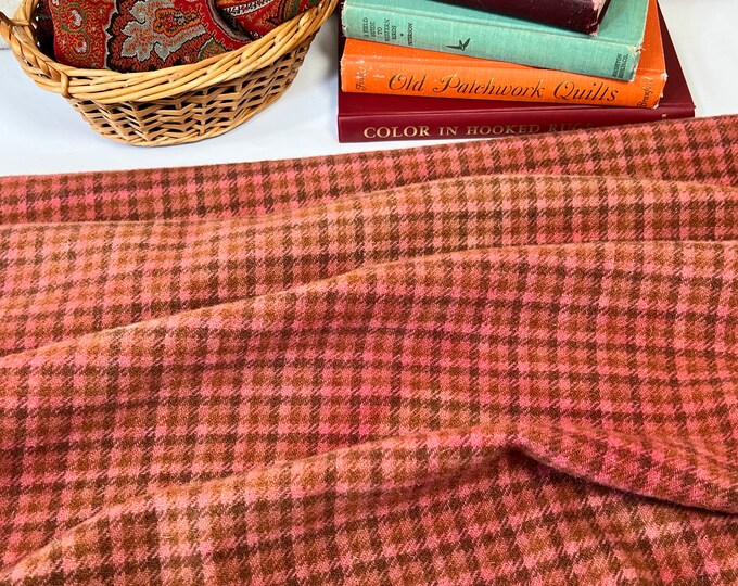 Coral Rose Check, One Fat Quarter, Hand Dyed Wool Fabric for Rug ...