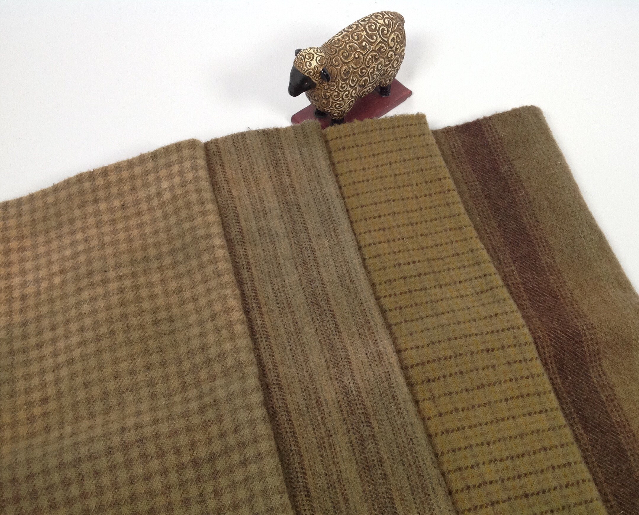 4) Fat Quarters, Hand Dyed, Khaki Drab Textures, W458, Wool Fabric for ...