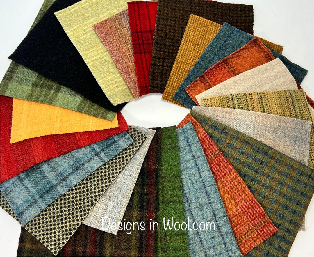 Cozy Cottage Woolens, 22 Pieces for Applique and Craft Projects, W727 ...