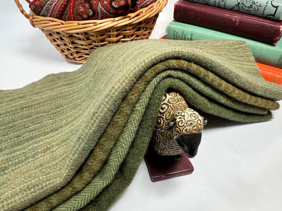 Herb Garden, 4 Fat Eighths, Hand Dyed for Rug Hooking and Applique, W515, Garden Greens, Green ...