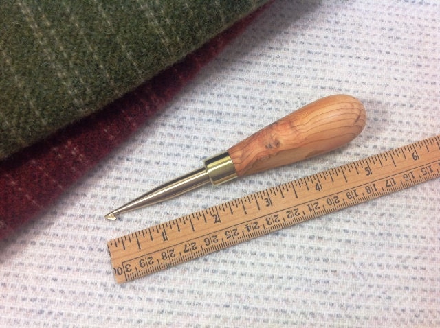 Hartman Hook, 8mm ERGO Handle, S208, Primitive Rug Hook, Wide Cut Rug ...